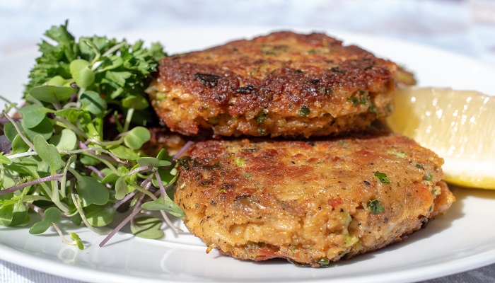 Walleye Cakes | Sportsman's Guide